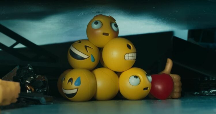 Apple ad 2024 iPad Pro - Crush! - DAILY COMMERCIALS