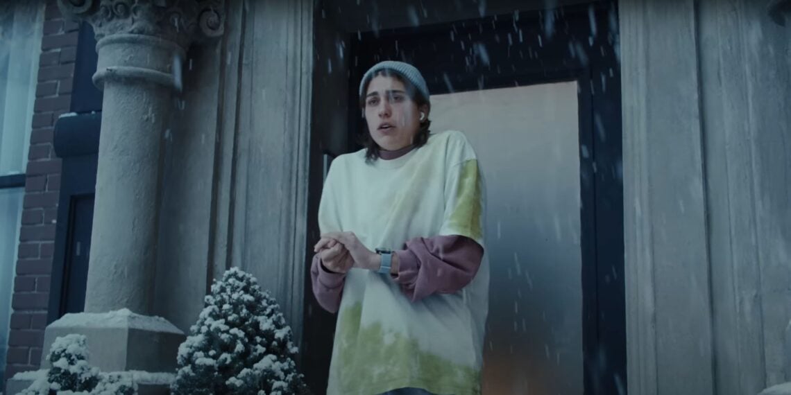 Apple iPhone 17 Pro “Peak Performance” Ad Review - DAILY COMMERCIALS