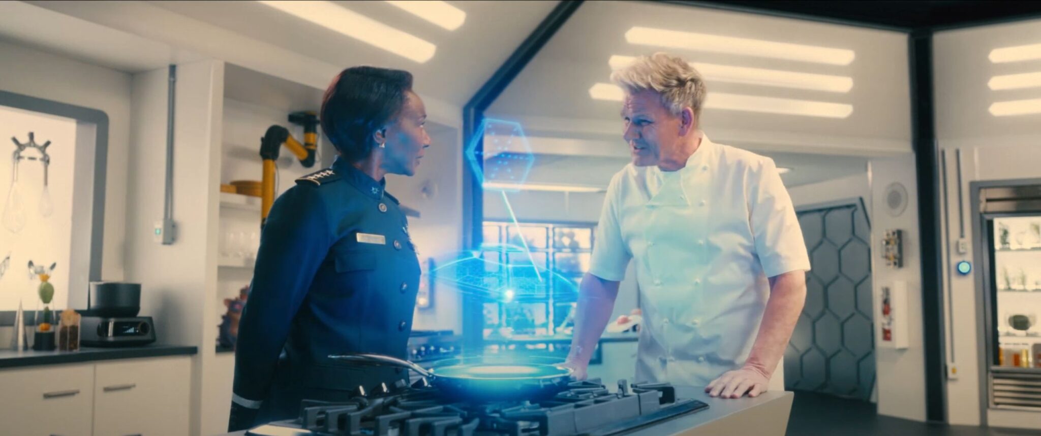 HexClad Super Bowl 2025: Gordon Ramsay and Pete Davidson - DAILY ...